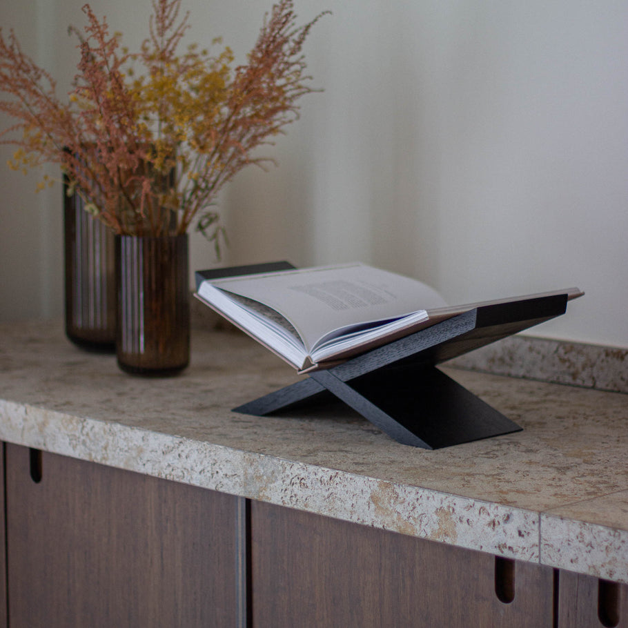 Boekenstandaard Hout I Liggend Model - Eikenhout I COOKX